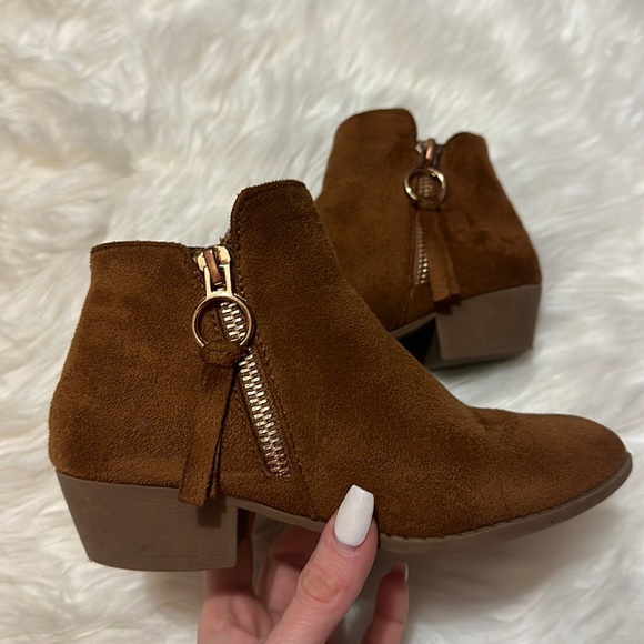 Shoes | Girls Brown Booties | Poshmark